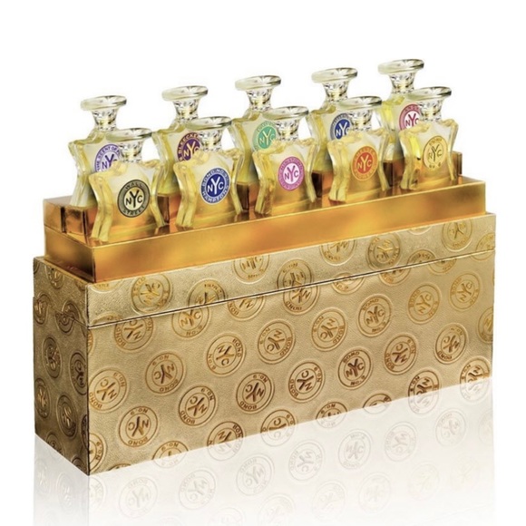 Bond No. 9 New York | Accessories | Bond No 9 Gold Sampler Gift Set ...